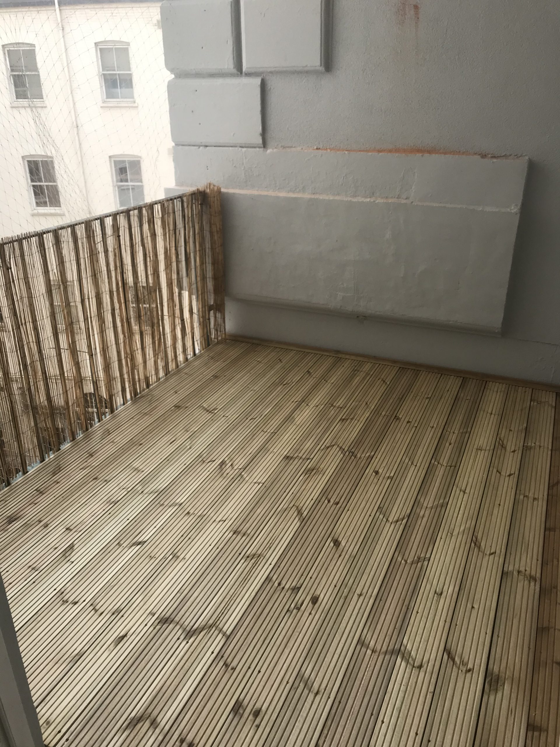 Garden Decking | Barnes Carpentry